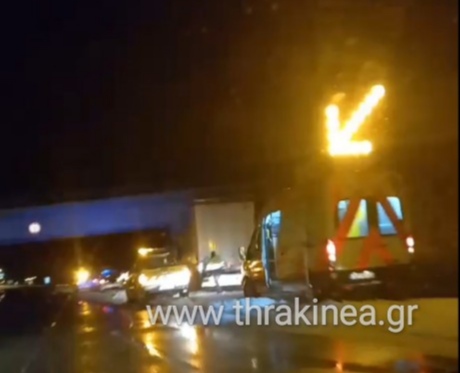 Νταλίκα βγήκε εκτός δρόμου στην Εγνατία | Νέα της Θράκης thrakinea.gr